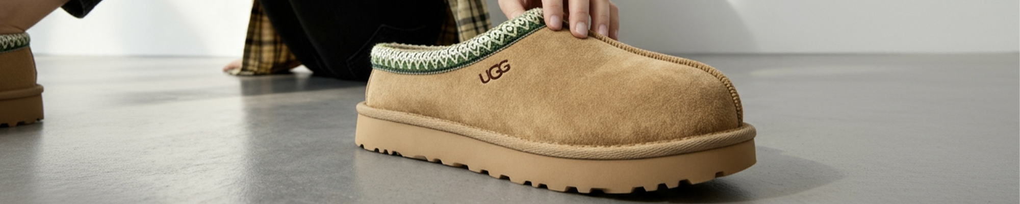 The Ultimate UGG Sizing Guide for Women (2025 Edition) – Lilac Blonde